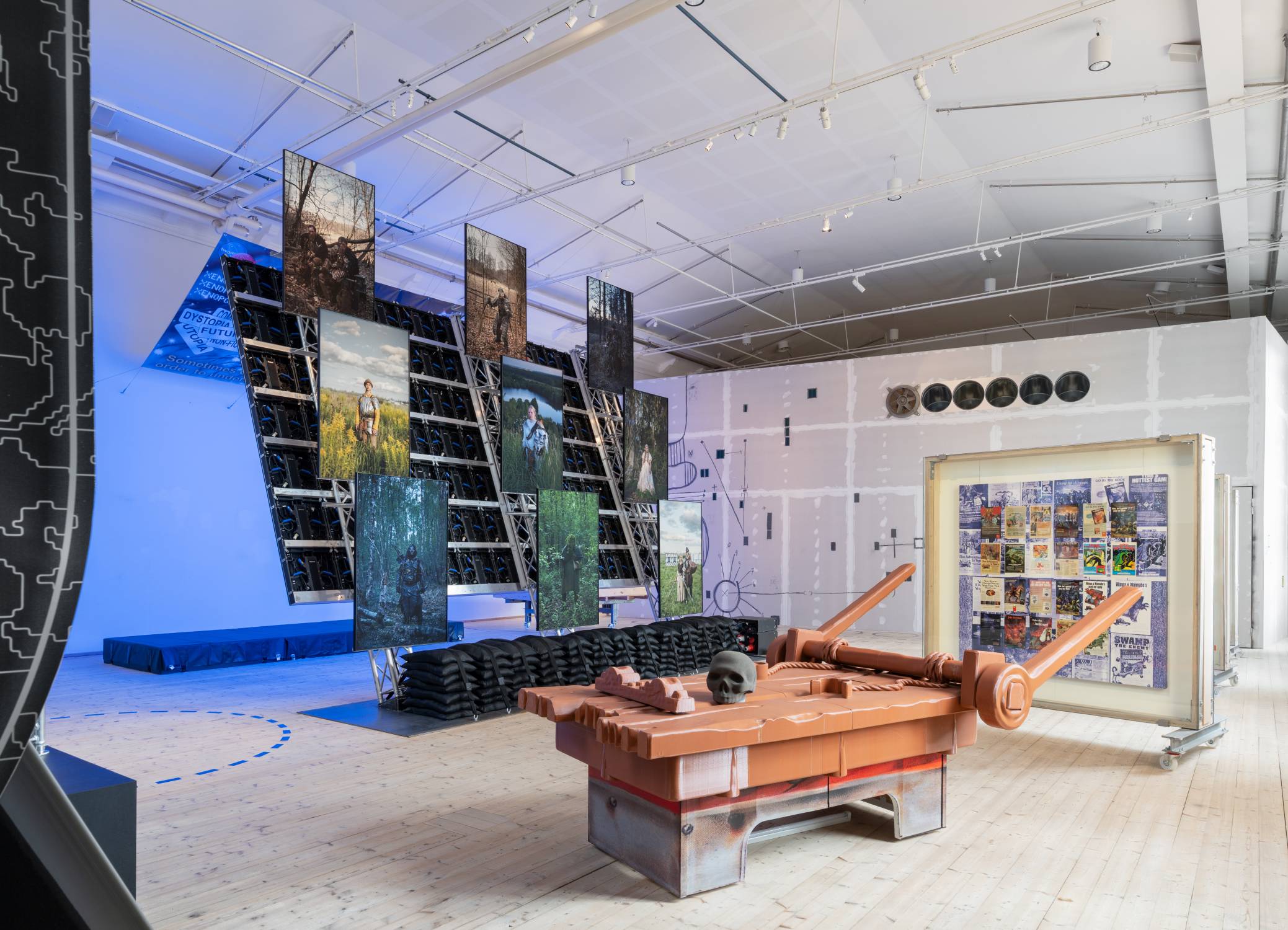 Worldglimpsing: Roleplay and the Design of Alternate Realities – Simon ...